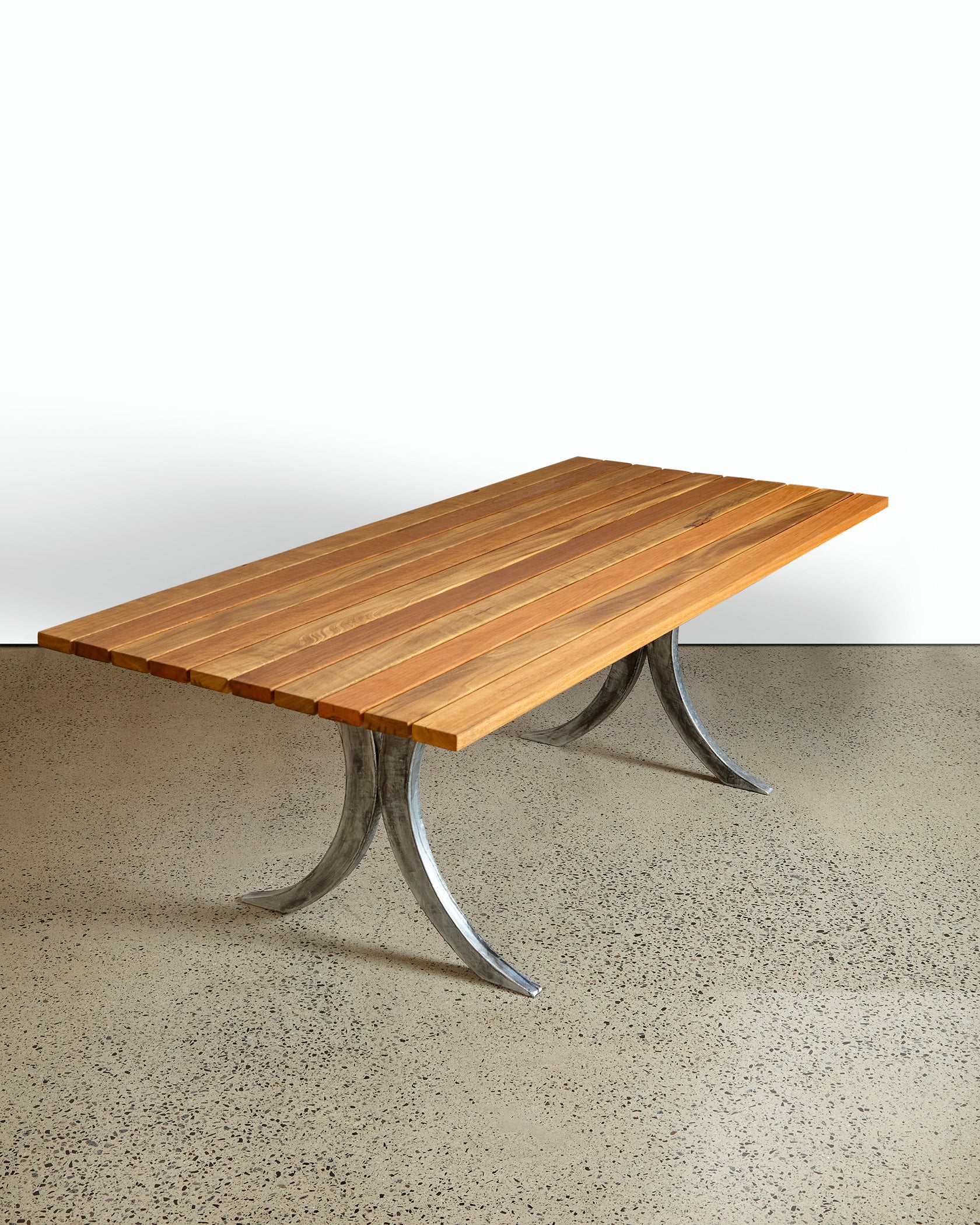 Custom Outdoor Tables | Solid Timber Outdoor Furniture | Sydney ...